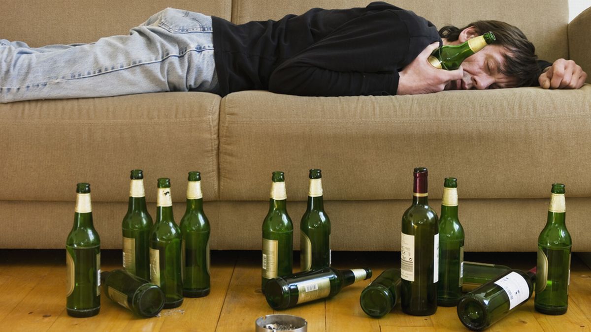 The only difference between a drunkard and an alcoholic – Distilled ...